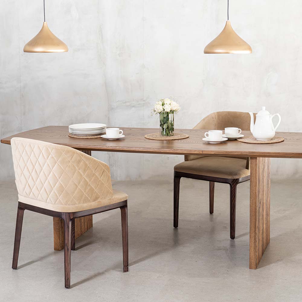 Alma Dining Table